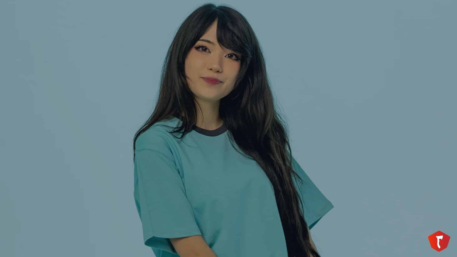 Top 10 Female Streamers for April 2024 - Stream Hatchet