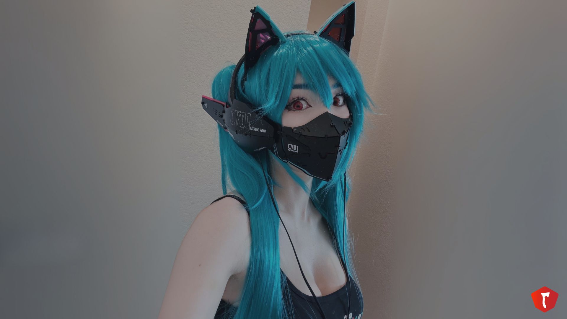 Top 10 Female Streamers for May 2024 - Stream Hatchet